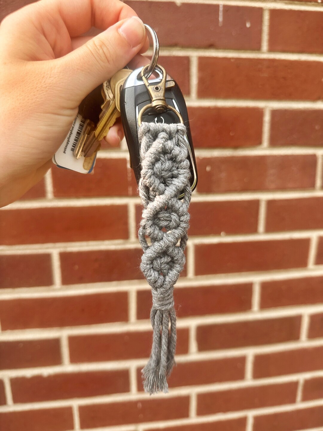 Gray Diamond Pattern Macrame Keychain, Handmade Macrame Keychain ...