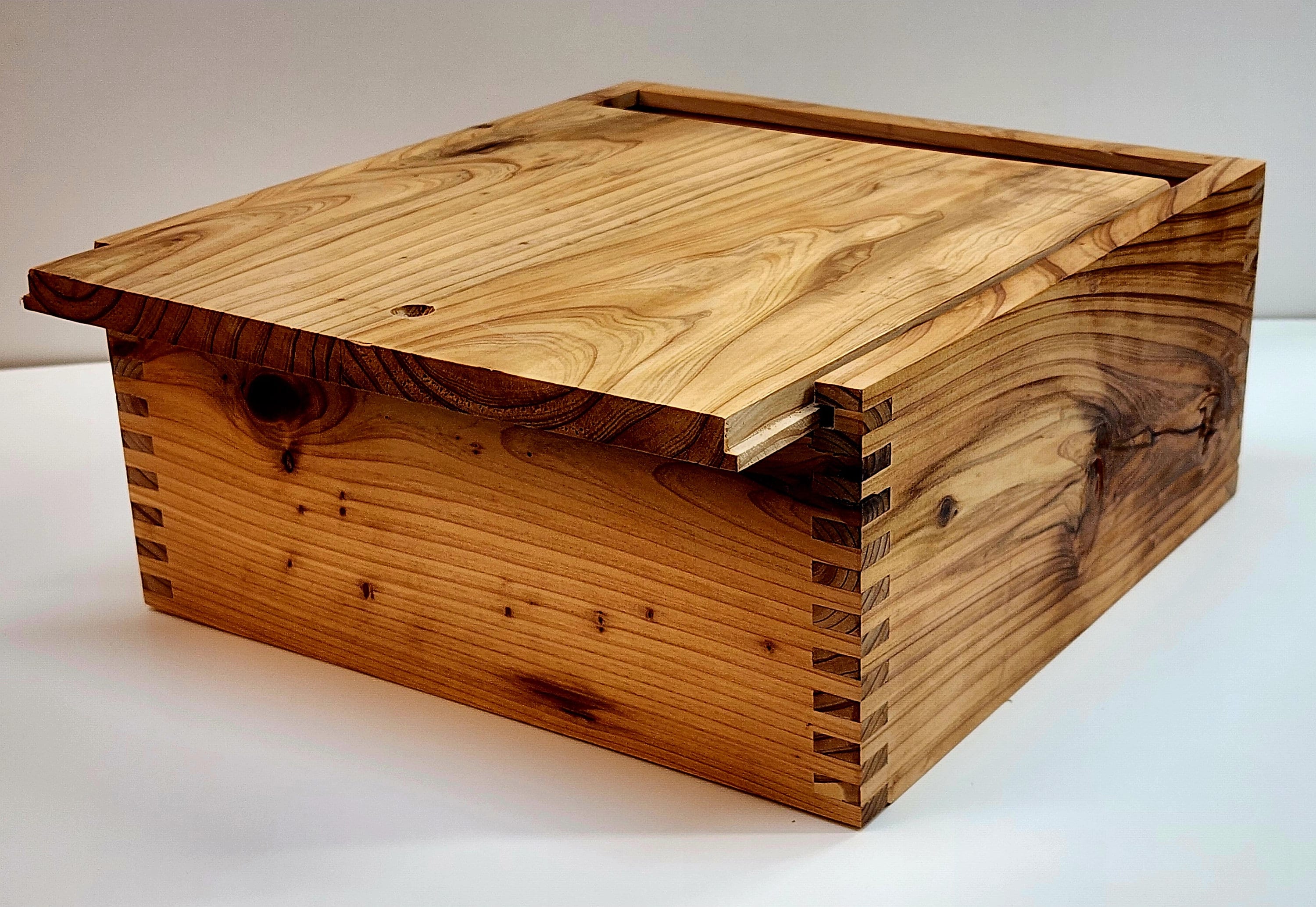 Square Gift Box Cedar With Sliding Lid Handcrafted Storage With Natural ...