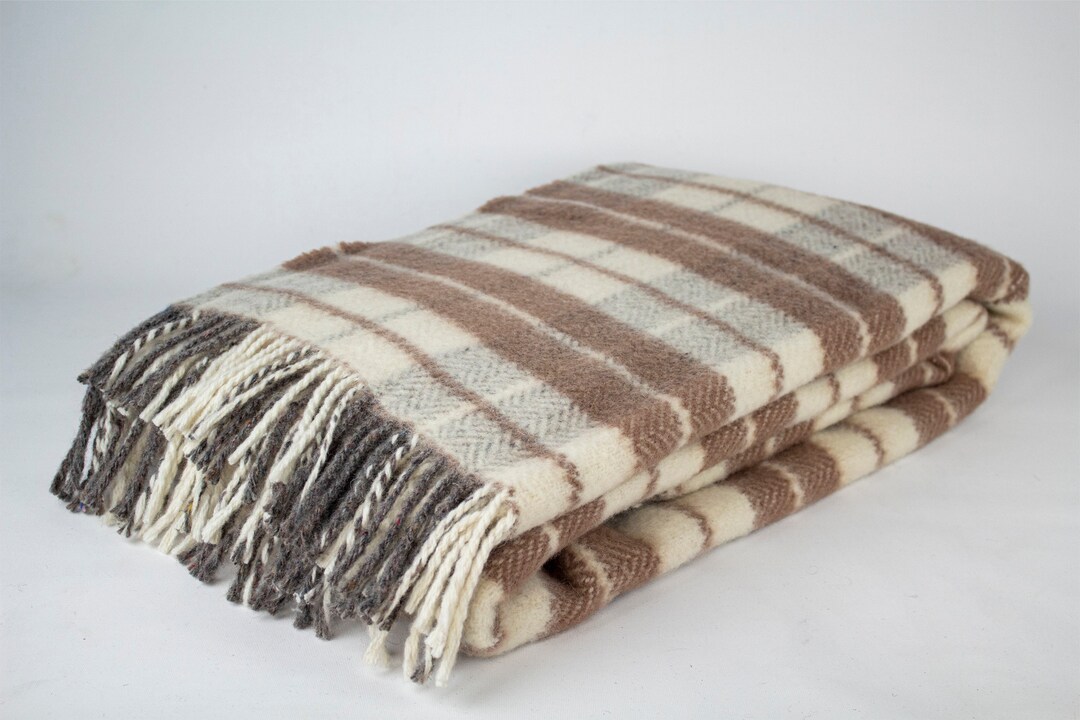 Brown Tartan Plaid Wool Blanket: Vintage Style Throw - Etsy