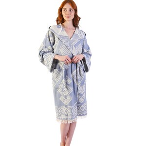 EMERALD Light Blue Ethnic Pattern Robe, Lightweight Kimono Robes for ...