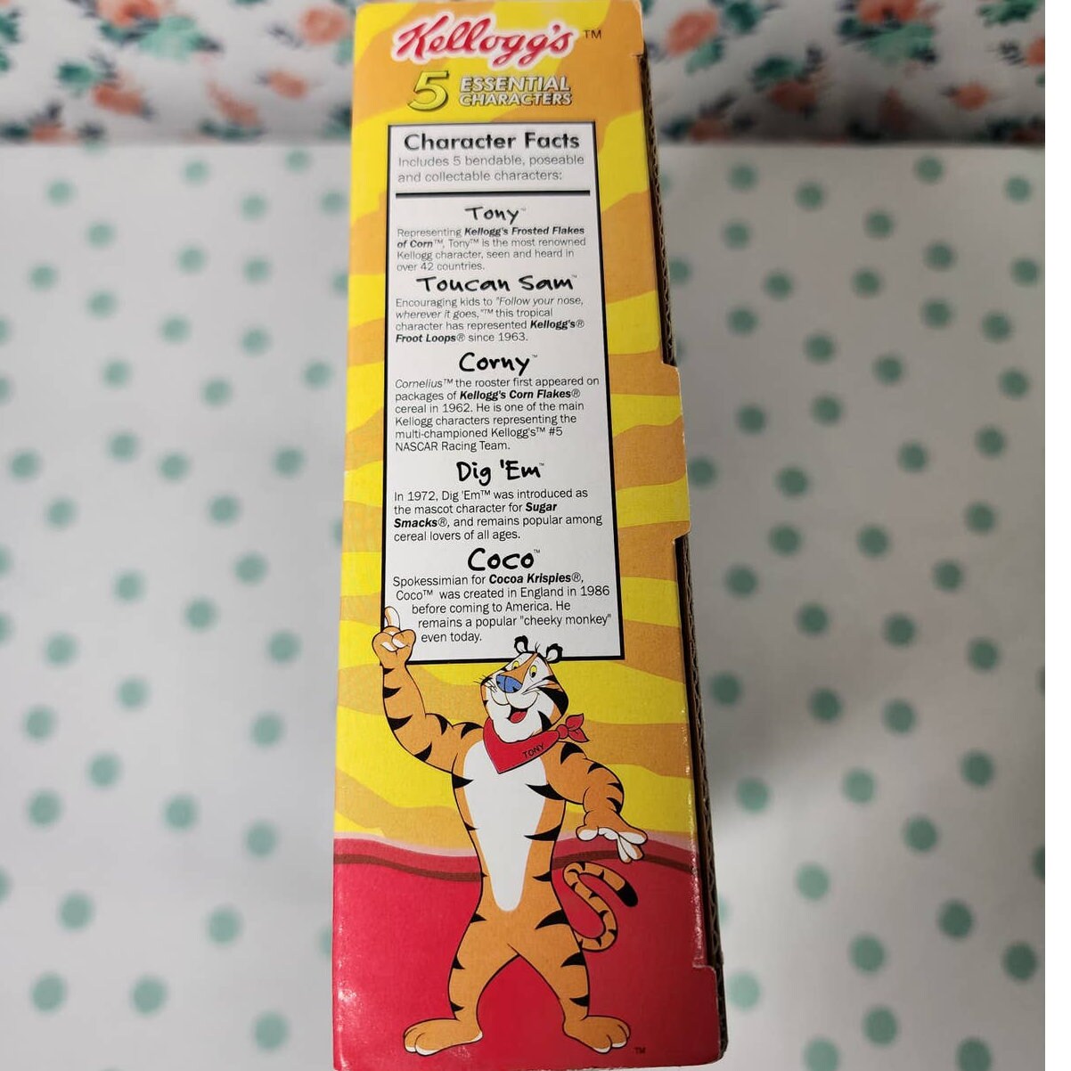 NIB Vintage Kellogg's Team Tony the Tiger & Friends Bendable Magnet ...