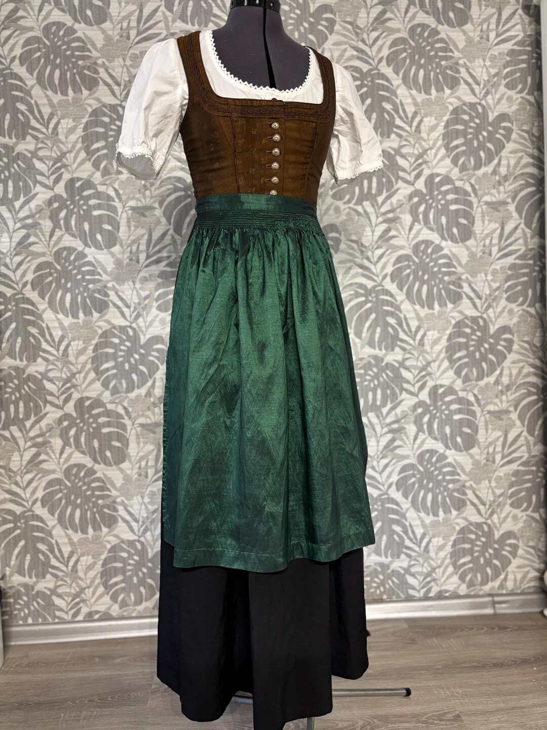 Medieval, Dirndl, Hobbit the Lord of the Rings, Roleplay Cosplay Dress ...