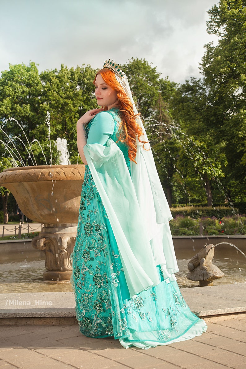 Hurrem Sultan Cosplay Dress: Silk Chiffon, Tiara, and Veil - Etsy