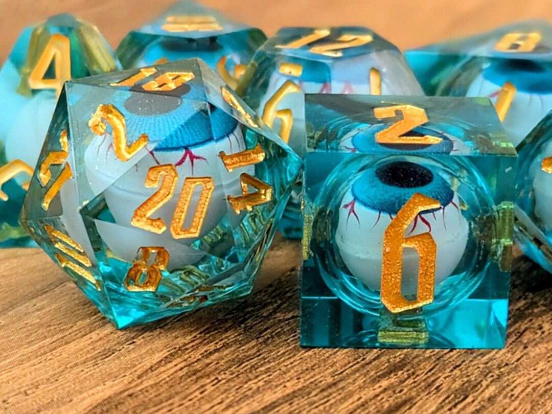 Eyeball Rolling Liquid Core D&D Dice Set Horror Macabre Die - Etsy