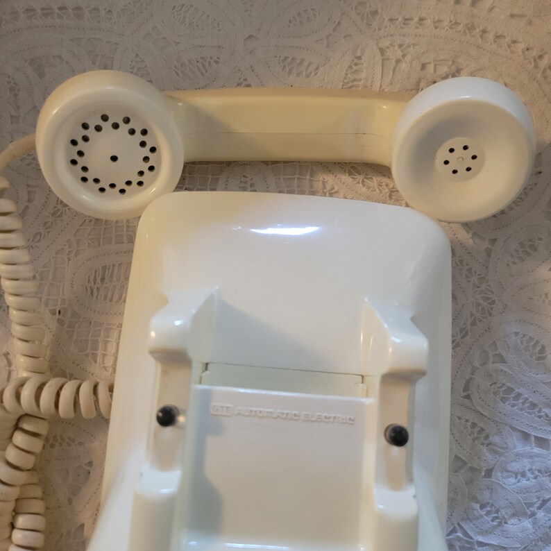 1987 GTE Rotary Telephone, Dial Landline Phone, Vintage Phone, Beige ...