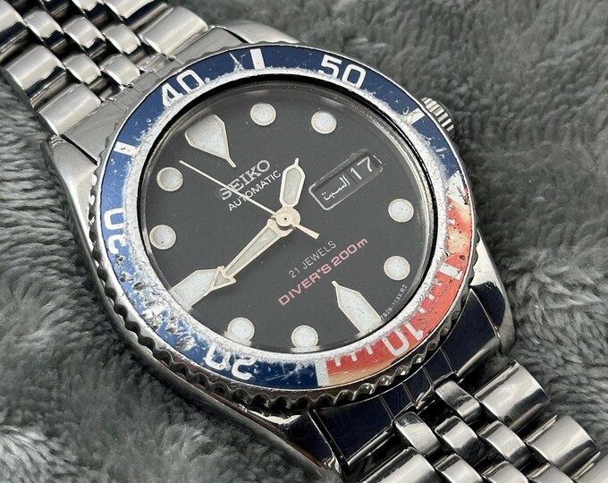 Vintage Seiko Divers Automatic Black Dial With Silver Case Day/date ...