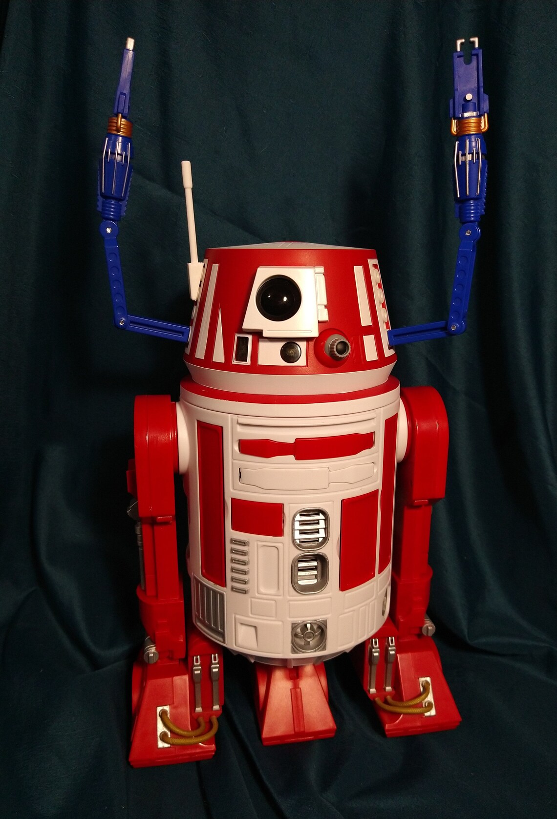 Star Wars Galaxy's Edge Droid Depot R6 Dome Insert Utility Replacement ...