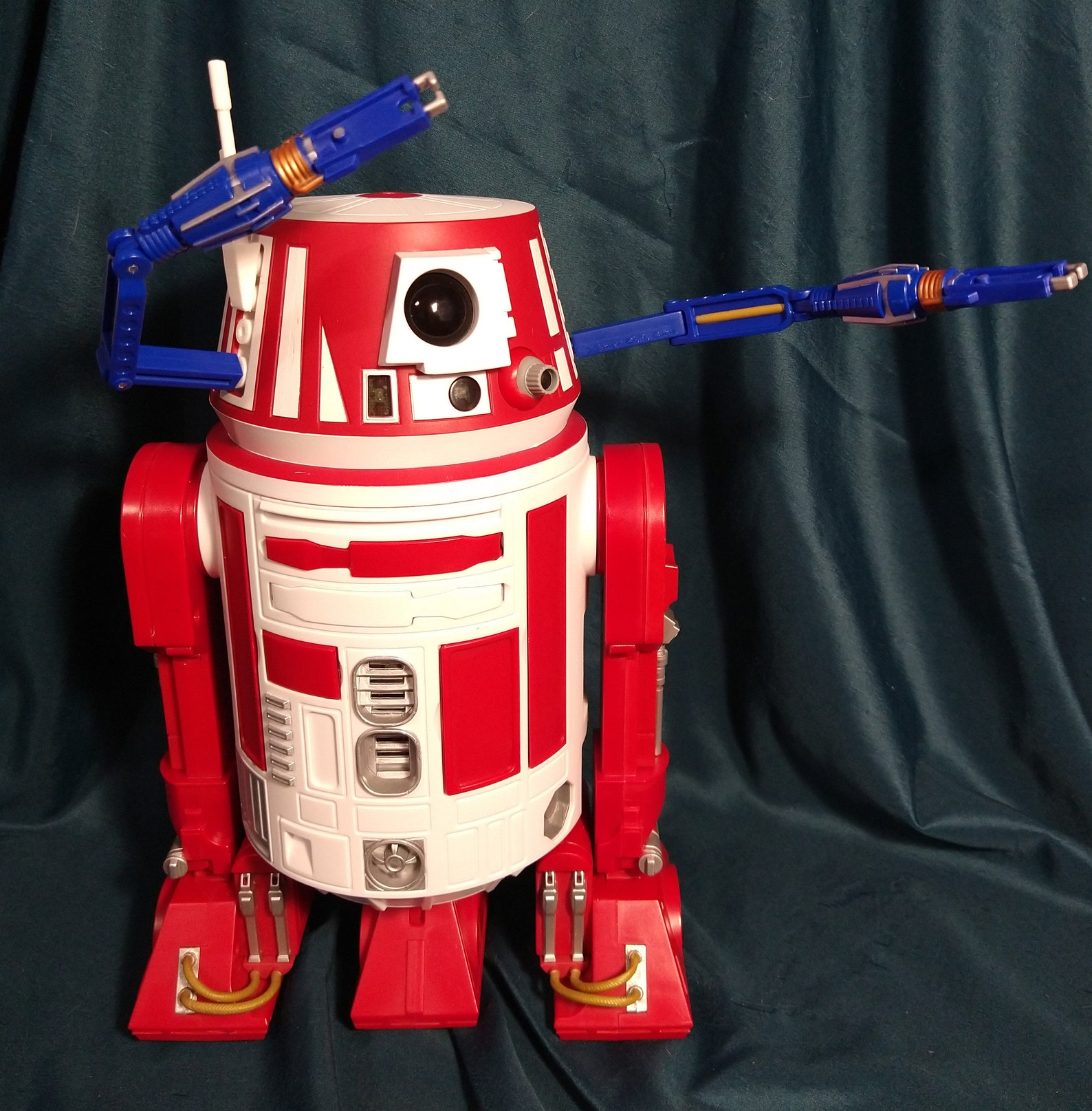 Star Wars Galaxy's Edge Droid Depot R6 Dome Insert Utility Replacement ...