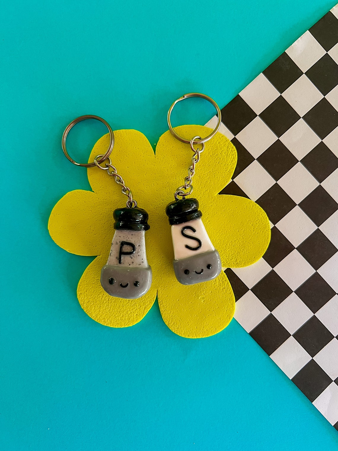 Salt and Pepper Keychain Set: Kawaii BFF Gift - Etsy