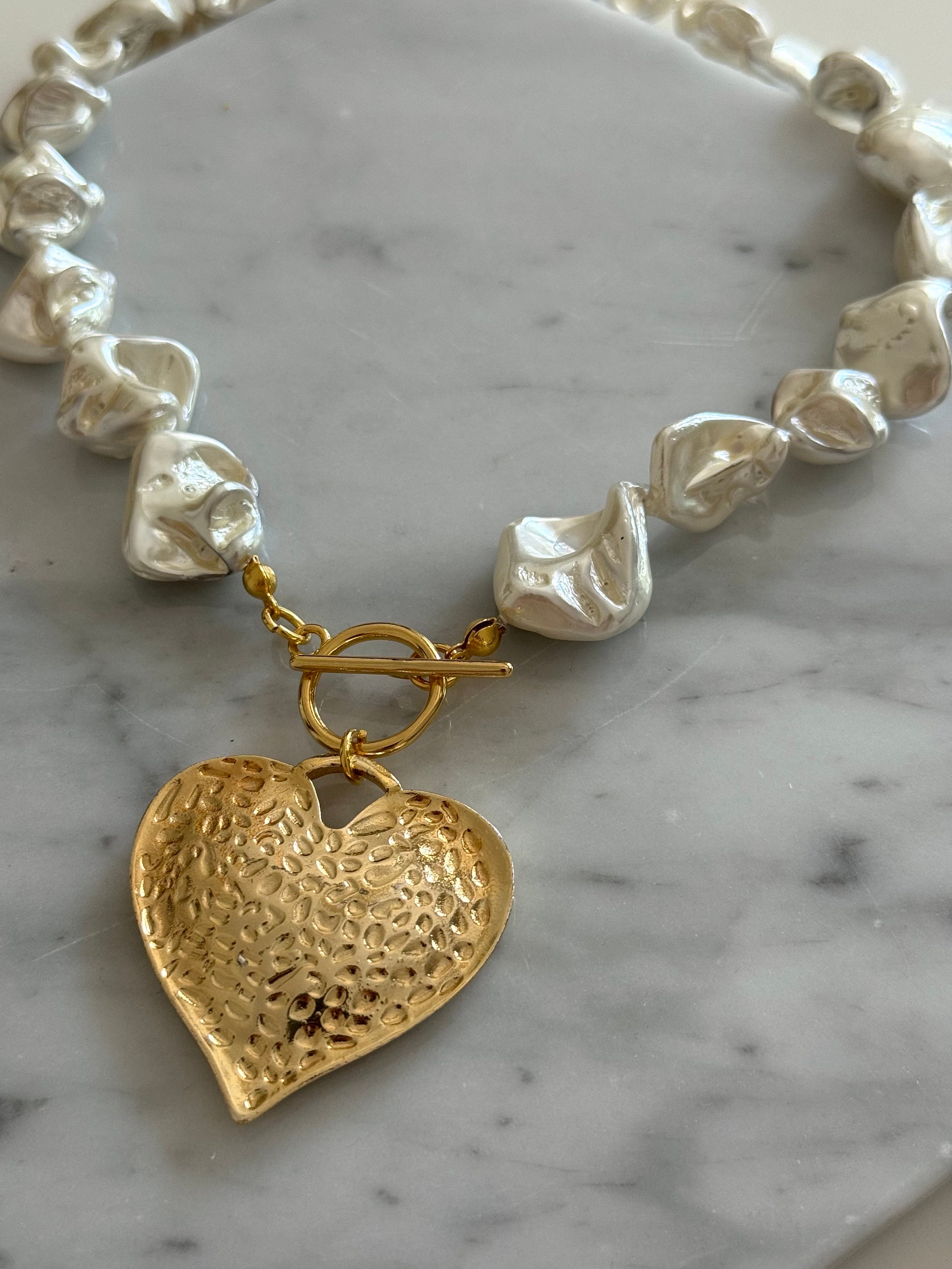 Irregular Shell Necklace, Large Shell Necklace, Toggle Necklace With ...