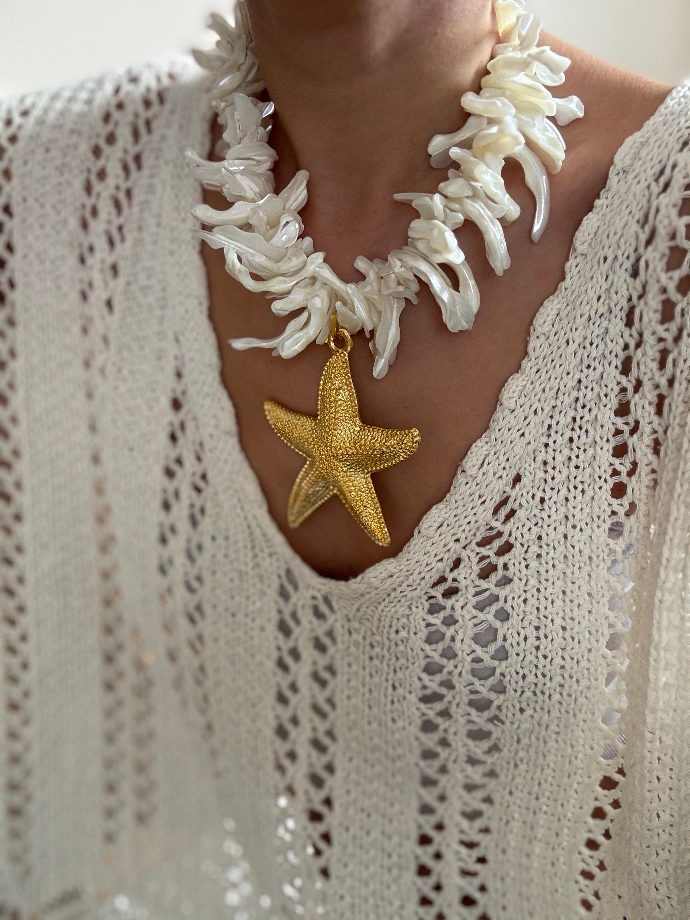 Gold Tone Starfish Necklace, Natural Shell Pendant Necklace, Oversized ...