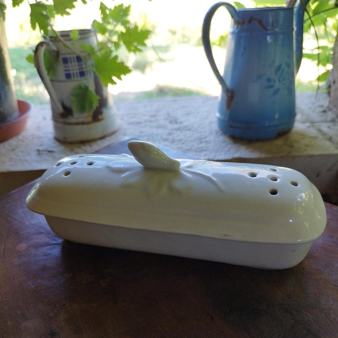 Vintage White Porcelain Toothbrush Box/victorian Era Accessory 1900 ...