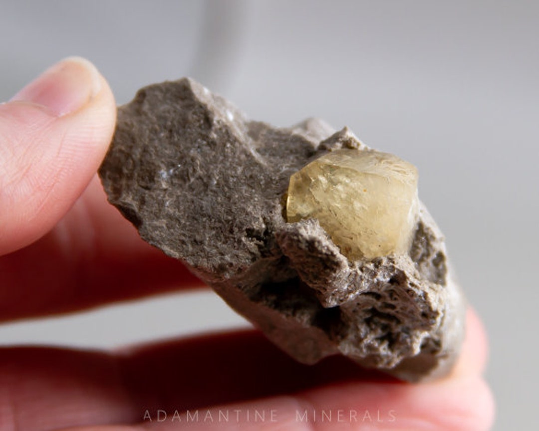 Golden Calcite Crystal in Vug, Matrix Specimen Honey Calcite From ...