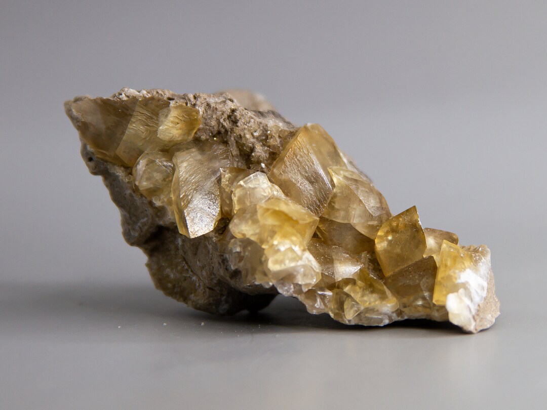 Golden-yellow Calcite Crystal Cluster on Dolostone From Michigan, USA ...
