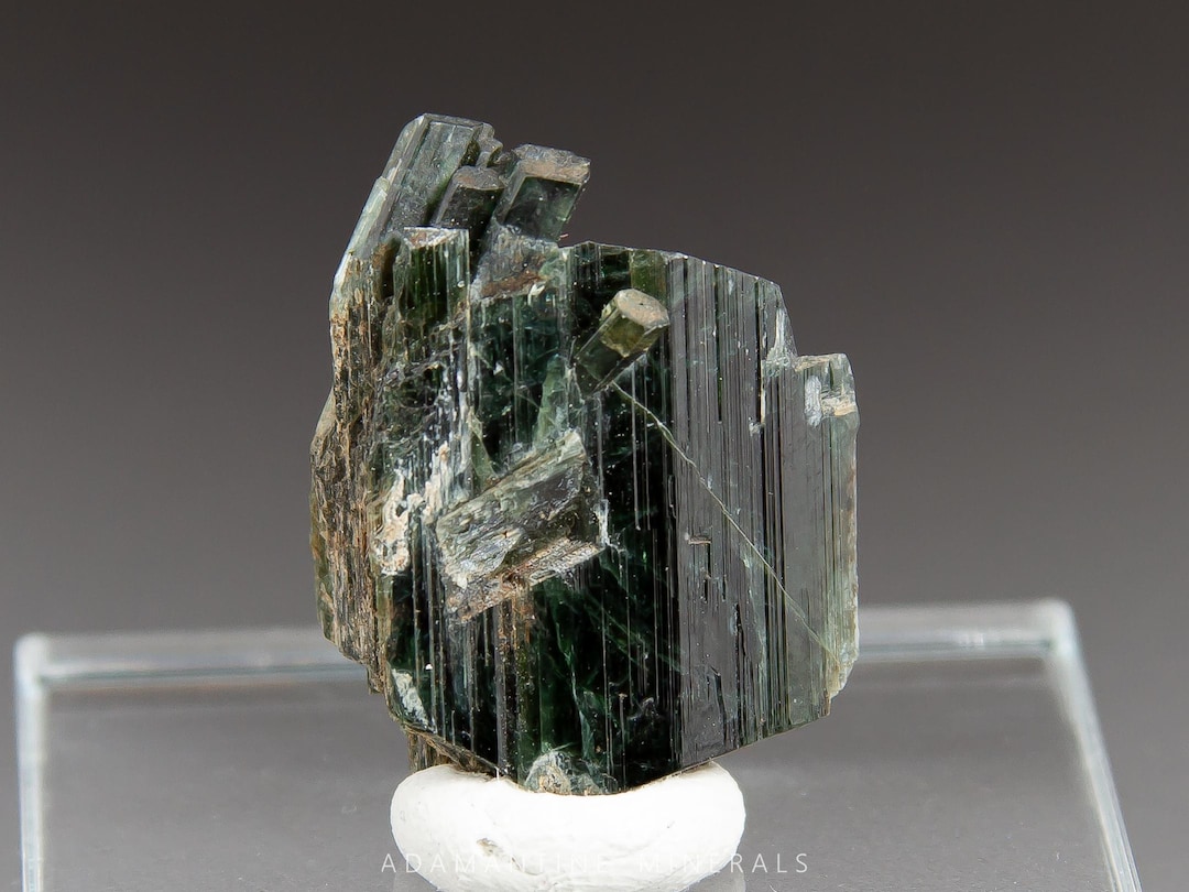 Green Actinolite Crystal Specimen: Hastings County, Canada, Thumbnail ...