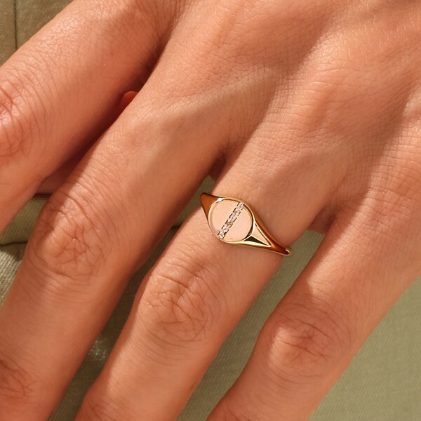 Birthstone Signet - Etsy