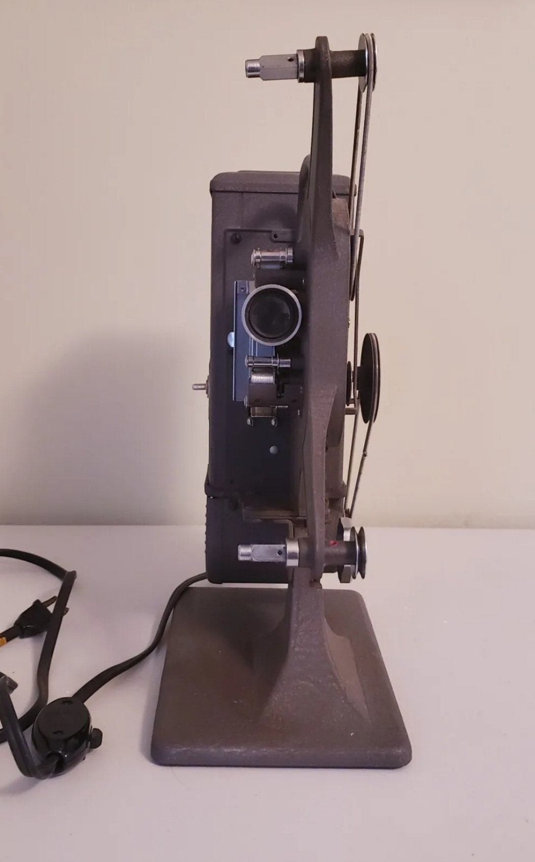 Vintage 1940's Keystone C-28 16mm Moviegraph Projector - Etsy