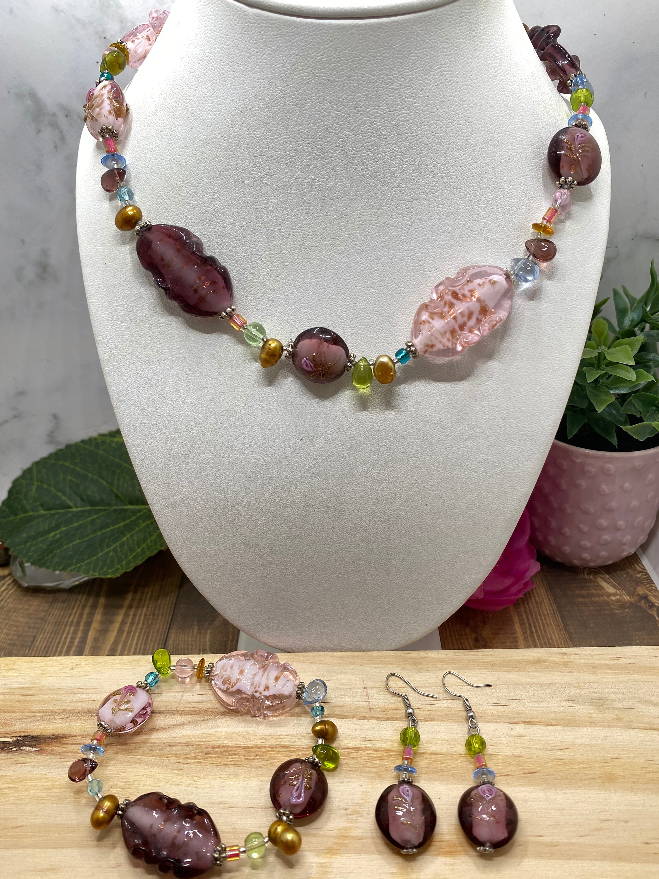 Premier Designs Logo Pink