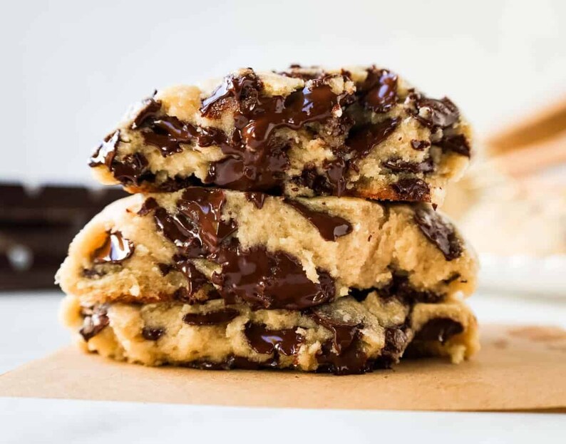 Levain Bakery Two Chip Chocolate Chip Cookies Gourmet Cookie Recipe ...