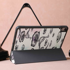 Lotus Leaf Bird iPad Case for iPad Air 5 iPad 10 10.9" 2022 iPad Pro 12 ...