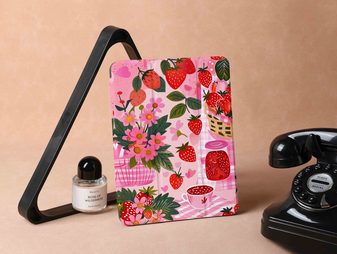 Little Strawberry iPad Case for iPad Air 5 iPad 10 10.9" 2022 iPad Pro ...