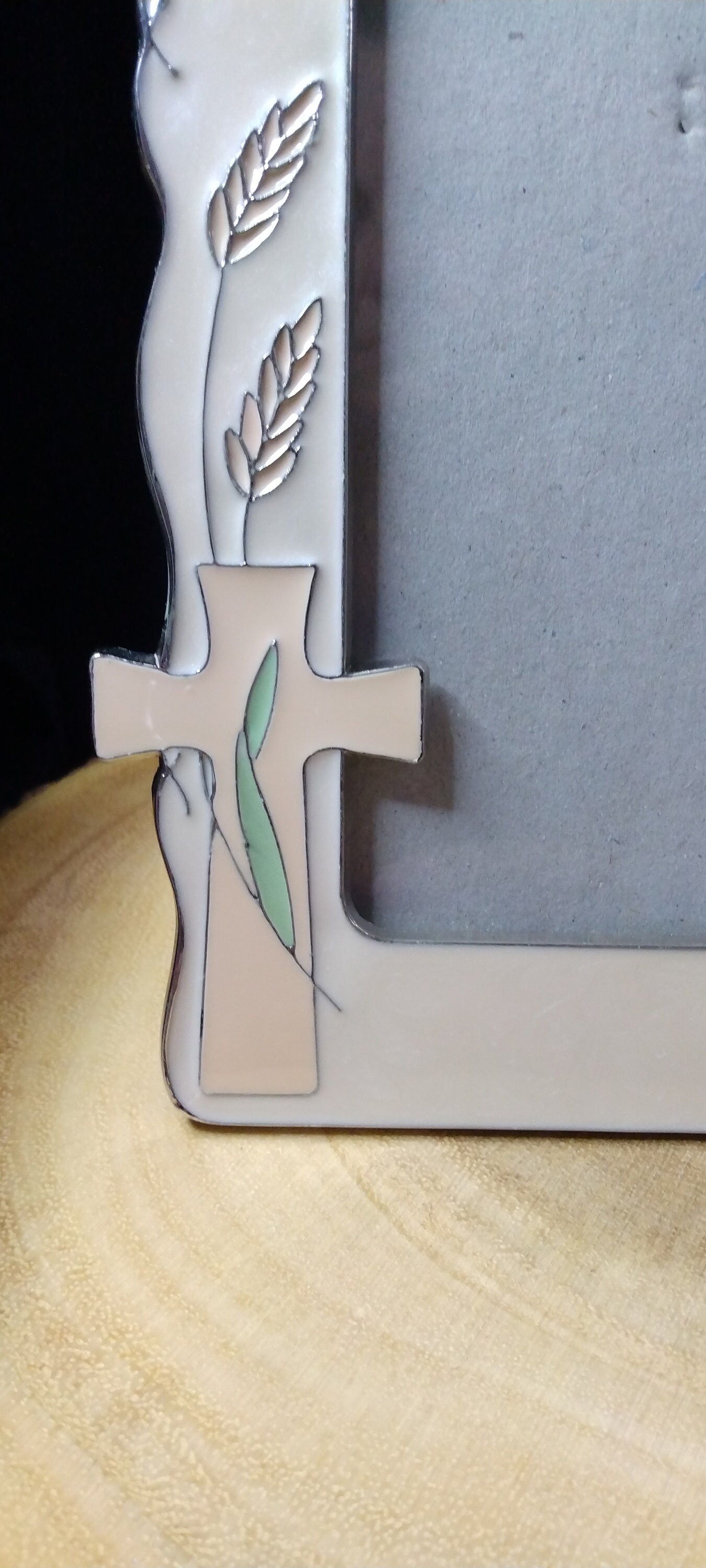 Cream Metal Cross Photo Picture Frame Vintage Russ 4x6 Photo Frame Russ ...