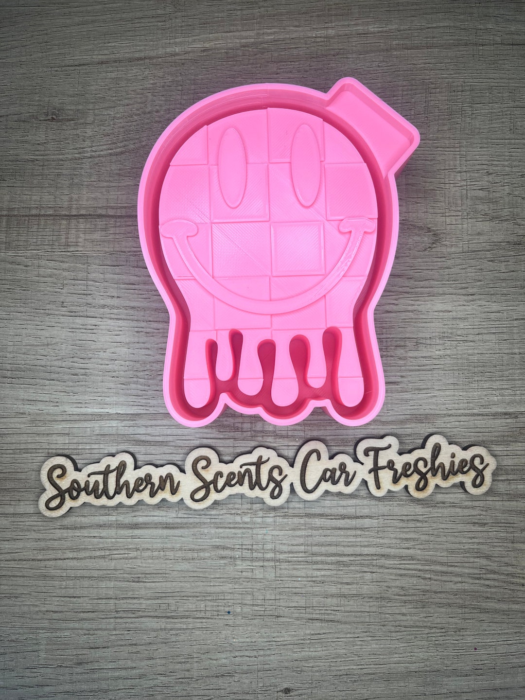 Checkered Dripping Smiley Face Silicone Mold - Etsy