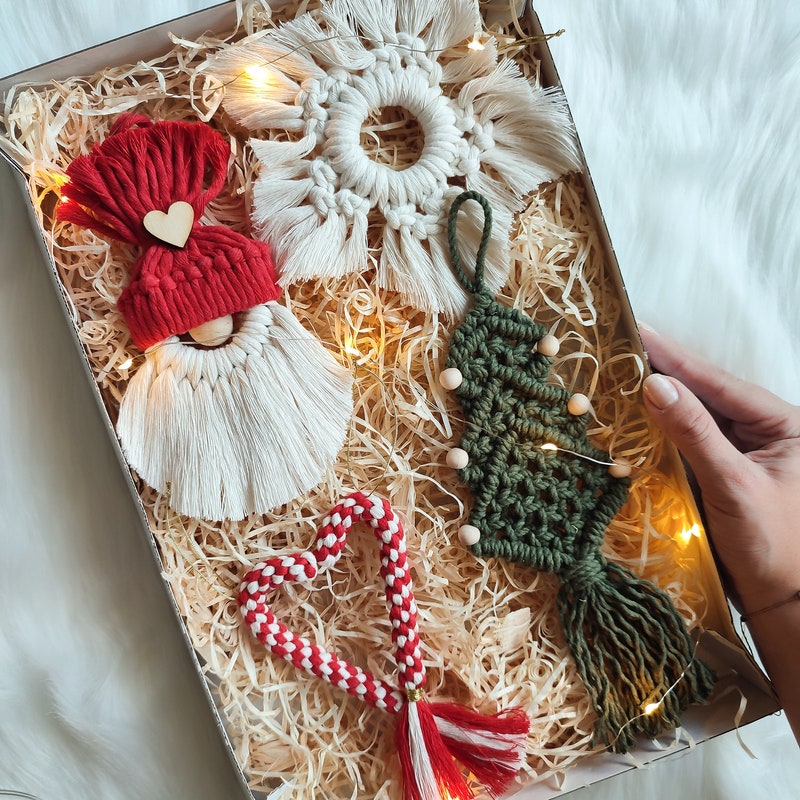 Macrame Christmas Ornament - Etsy