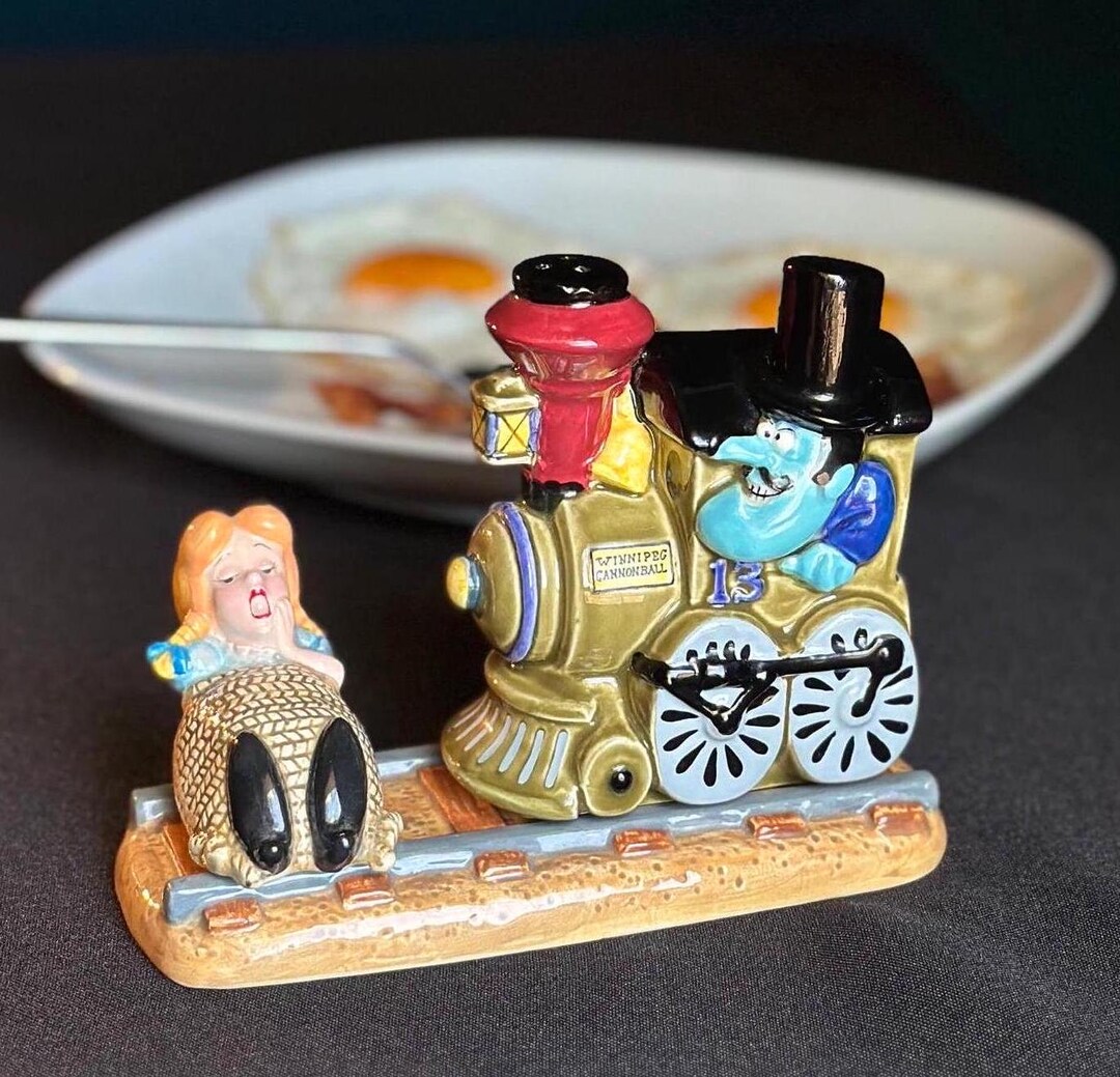 Snidely Whiplash Salt and Pepper Shakers With Nell on RR Track ...