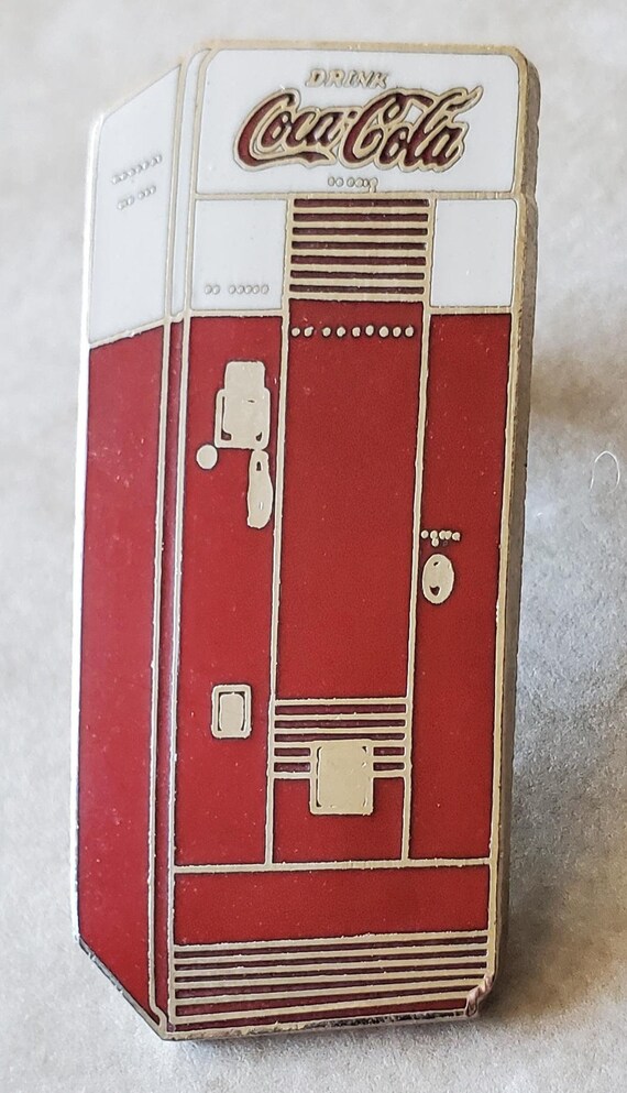 Vintage 1990s Coca-Cola Vending Machine Pin: Collecti… - Gem