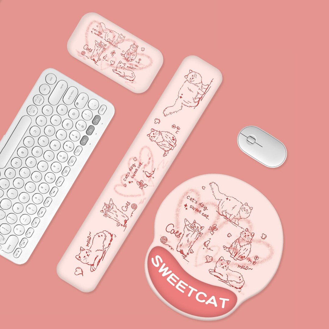 Kawaii Cat Graffiti Mouse Pad, Pastel Pink Animal Cute Desk Botter ...