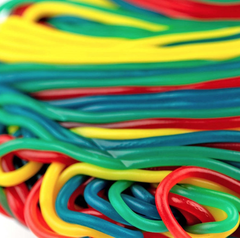 Gustaf's Old Fashioned Rainbow Laces Licorice 2-pound Bag - Etsy