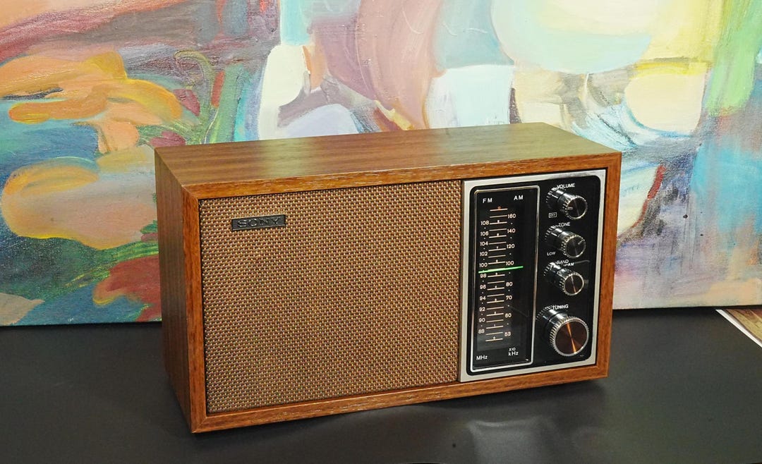 1970s Vintage Sony Table Top Radio Zero Issue, Completely Overhauled ...