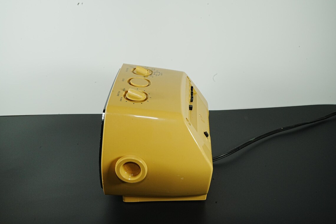 1980's Retro Panasonic Alarm Clock - Etsy