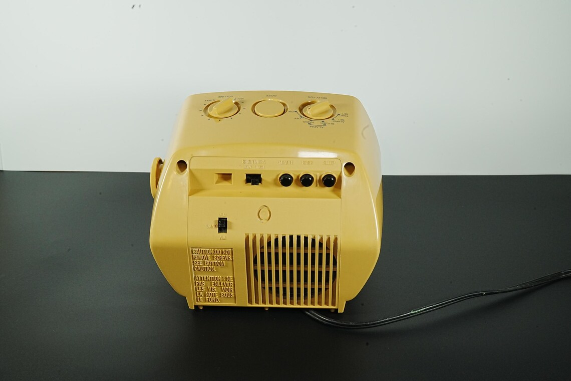 1980's Retro Panasonic Alarm Clock - Etsy