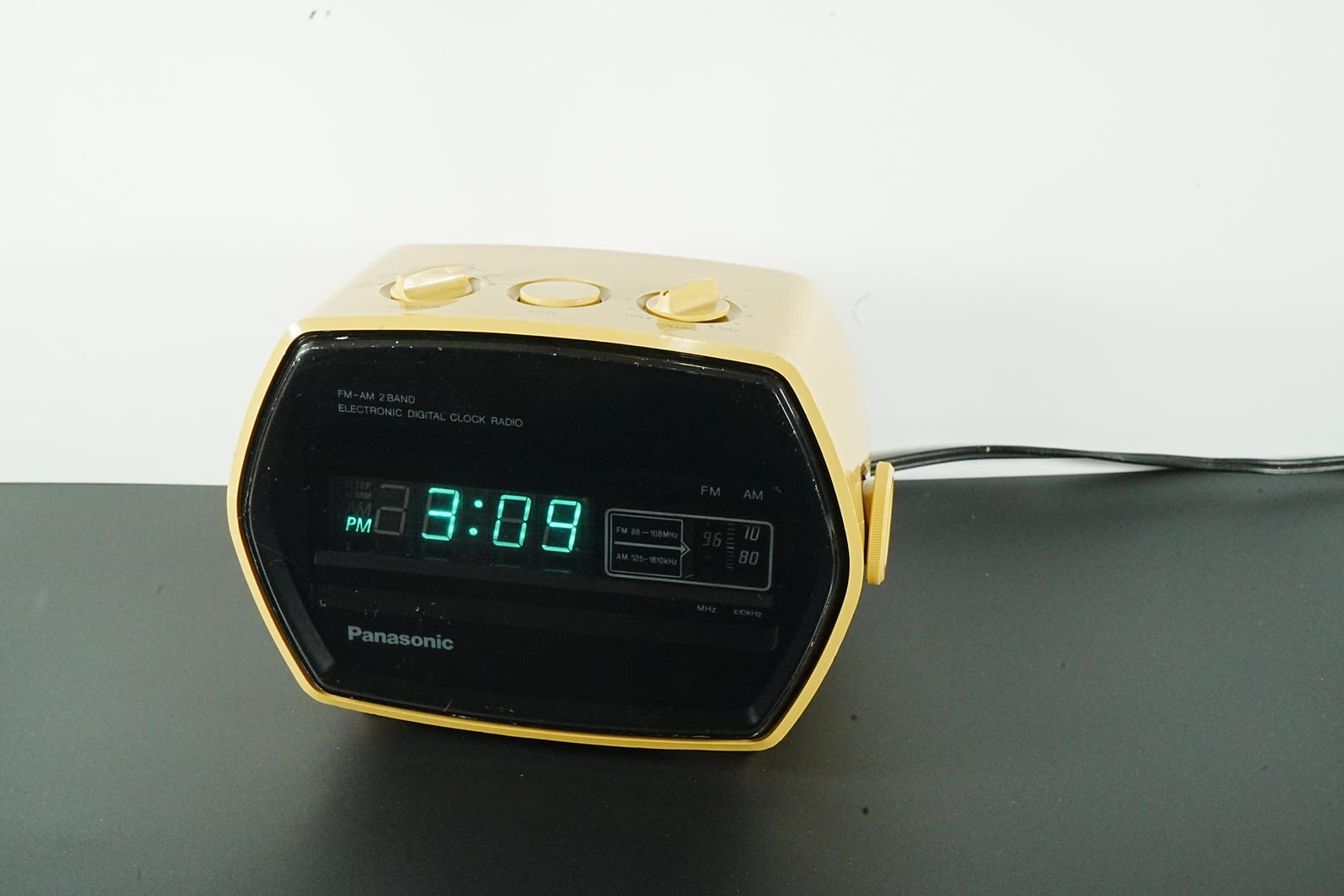1980's Retro Panasonic Alarm Clock - Etsy
