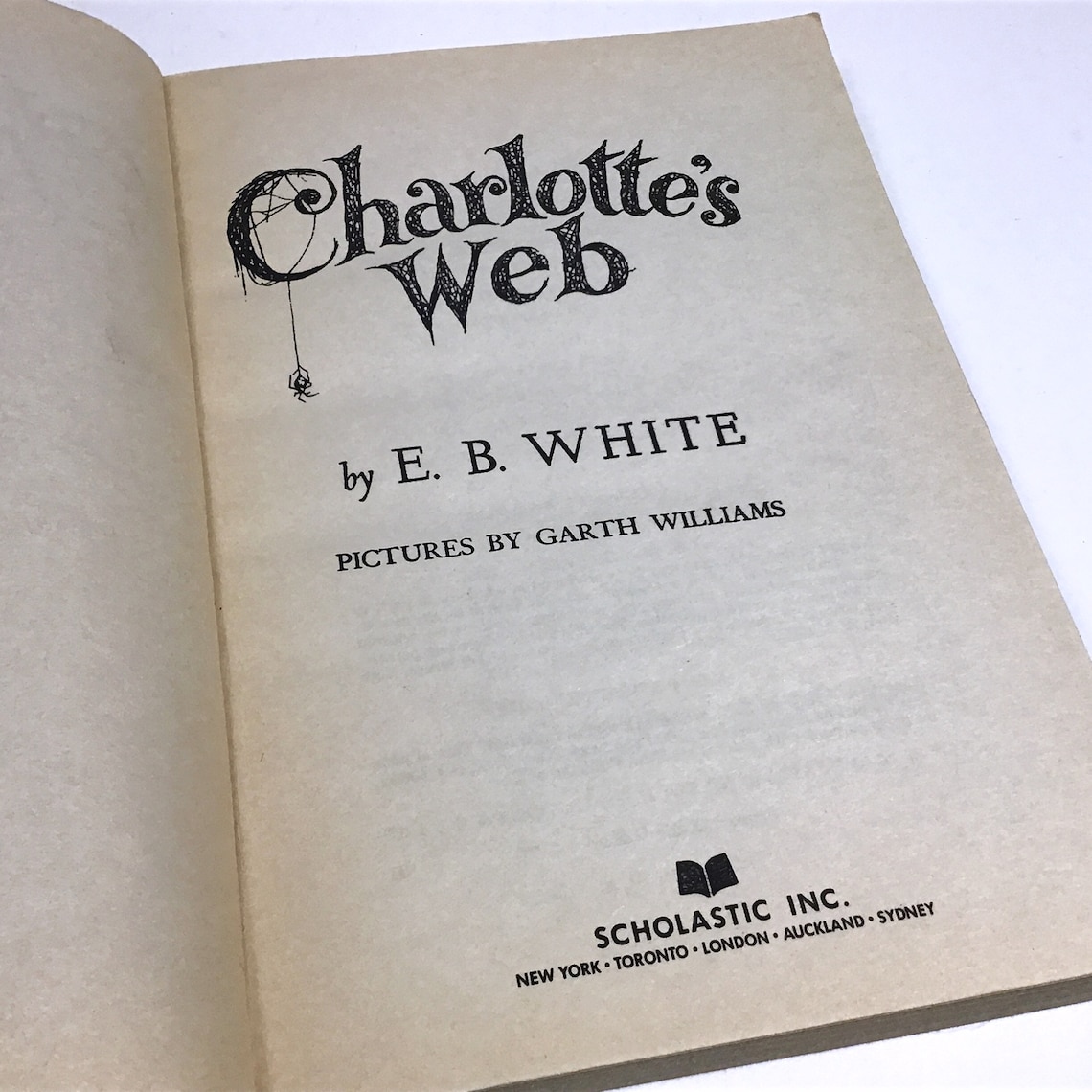 Charlotte's Web E. B. White Vintage Paperback Book Scholastic Edition ...