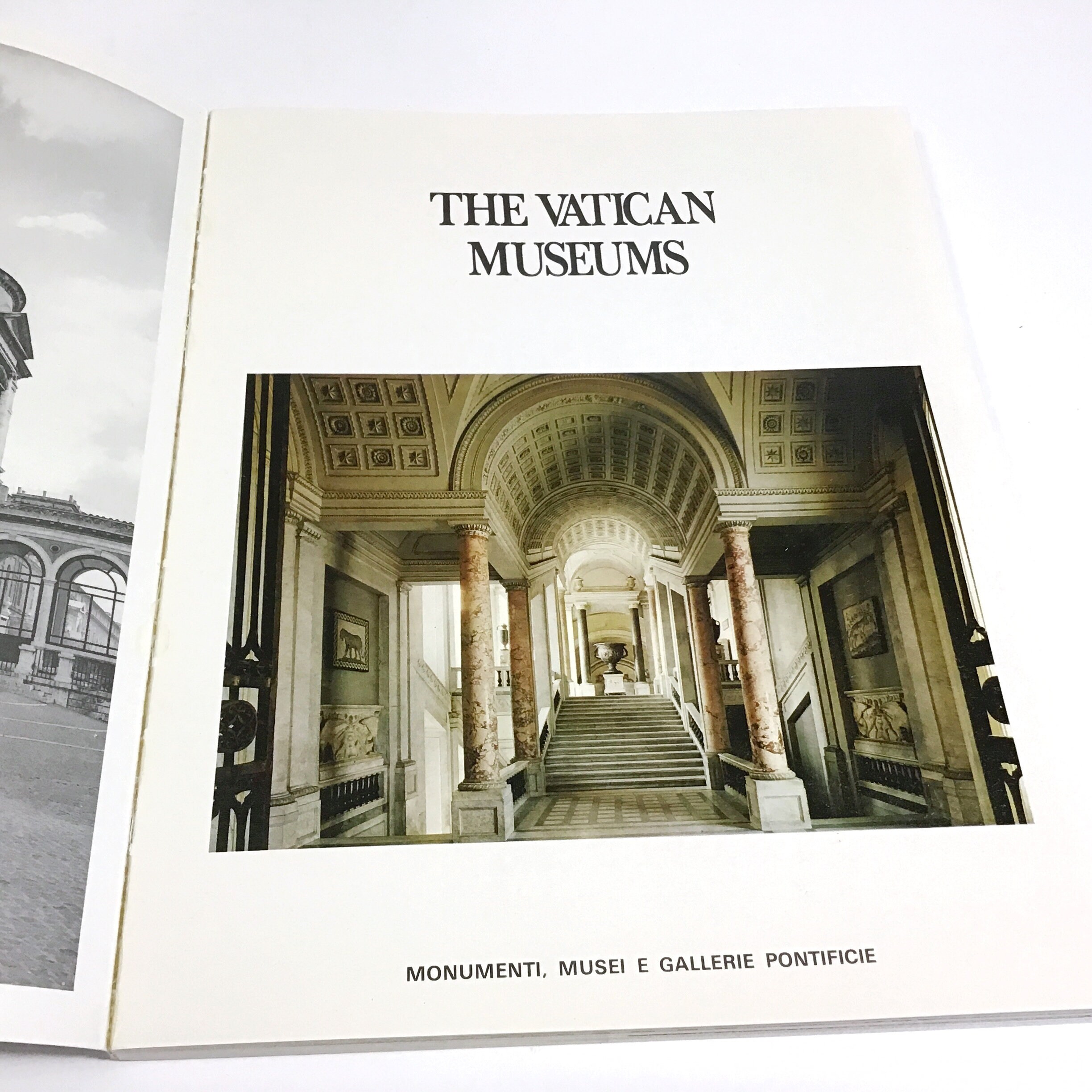 The Vatican Museums Vintage 1982 SCALA Softcover Art Book Michelangelo ...