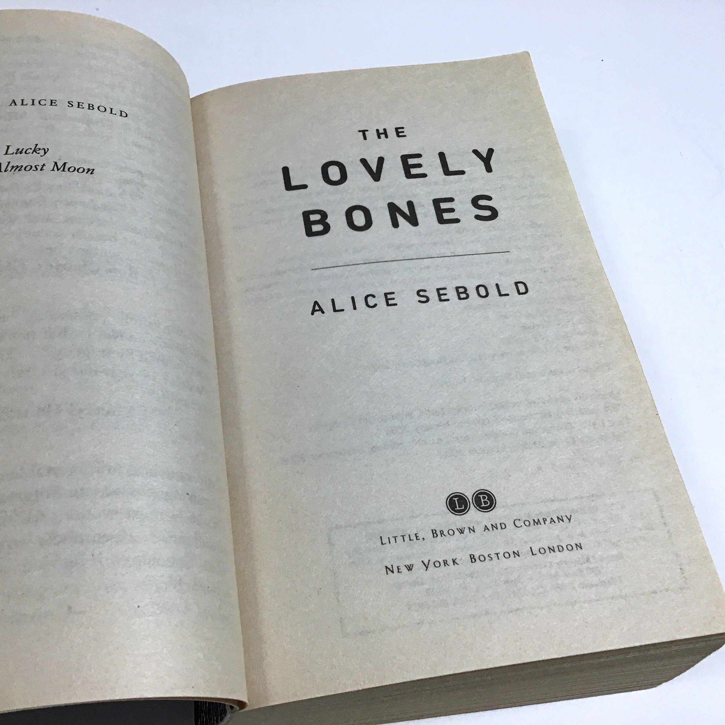 The Lovely Bones Alice Sebold Vintage Paperback Literary Fiction Book ...