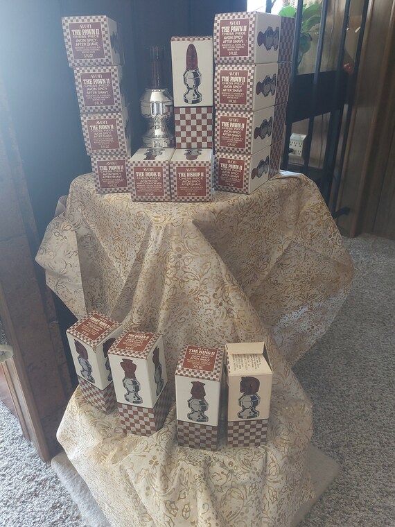 Avon Vintage Chess Set Old Chess Board Games Red 1970's - Etsy