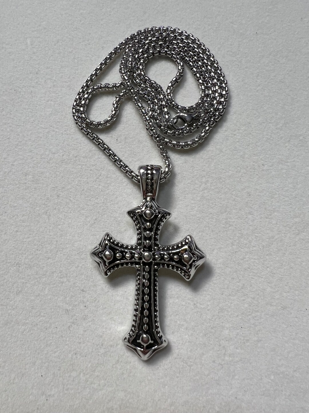 Madonna-inspired Silver Cross/rope Chain Necklace - Etsy