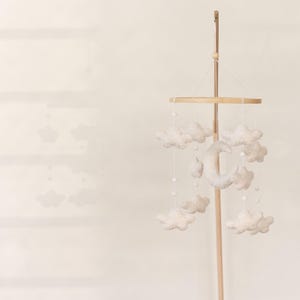 White Minimalist Boucle Baby Mobile - Etsy
