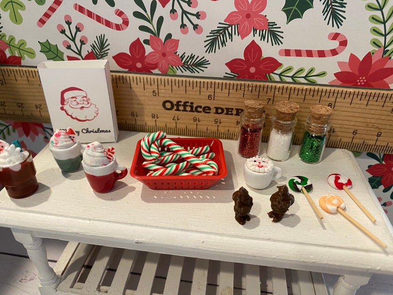 Miniature Santa's Sweet Shoppe, Dollhouse Christmas Bakery, 1:12, Cakes ...