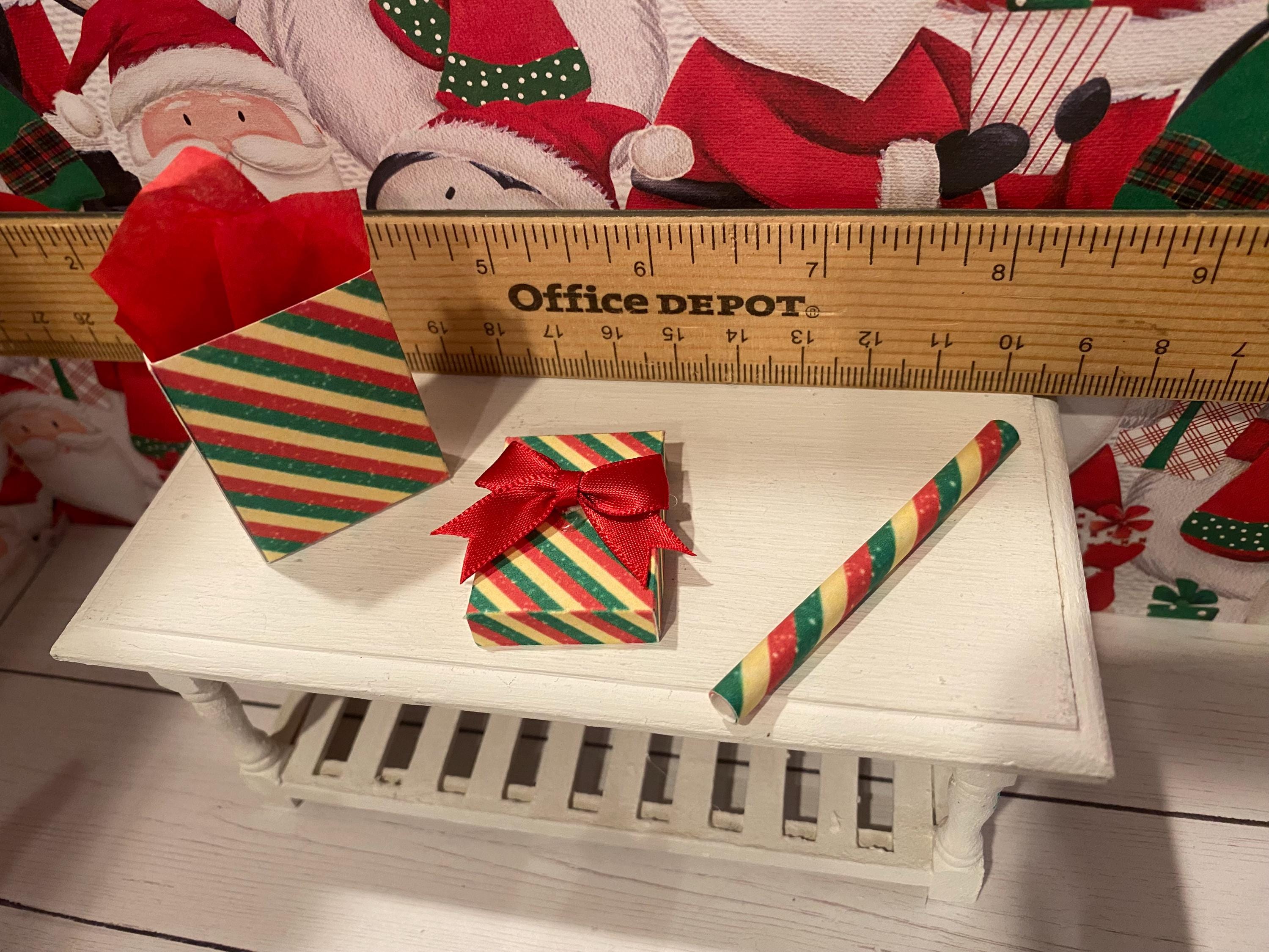 Miniature Christmas Wrapping Station, Dollhouse Vintage Christmas Wrap ...