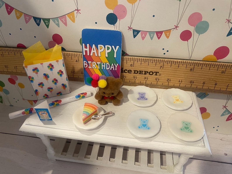 Miniature Birthday Party, Dollhouse Birthday Accessories, 1:12, Cakes ...