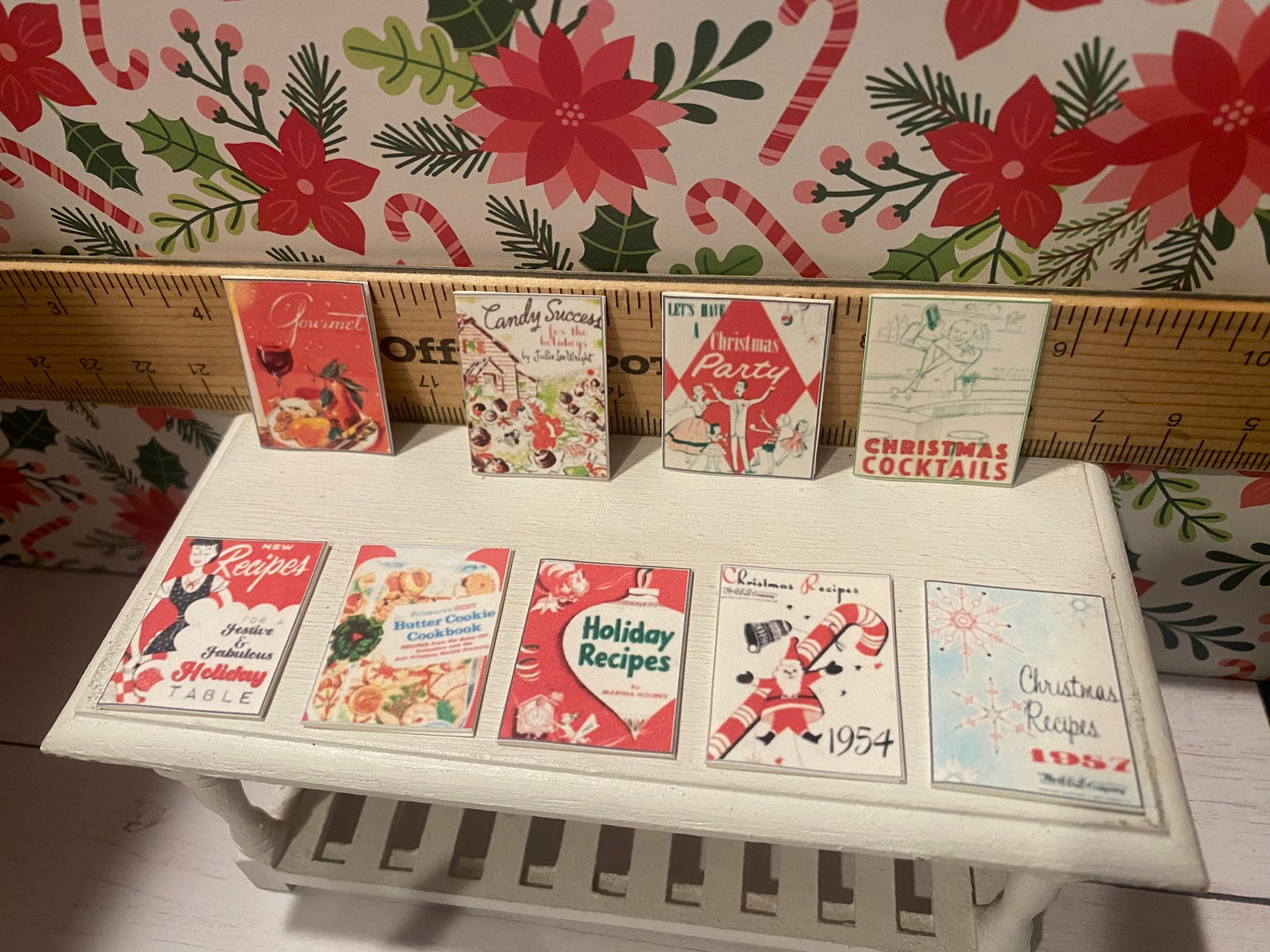 Miniature Santa's Sweet Shoppe, Dollhouse Christmas Bakery, 1:12, Cakes ...