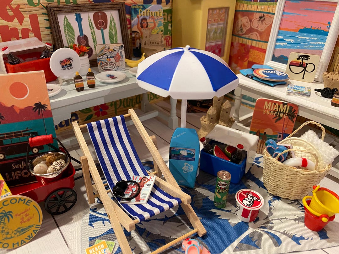 Miniature Beach & Summer Accessories, Dollhouse Ocean, 1:12, Ice Chest ...