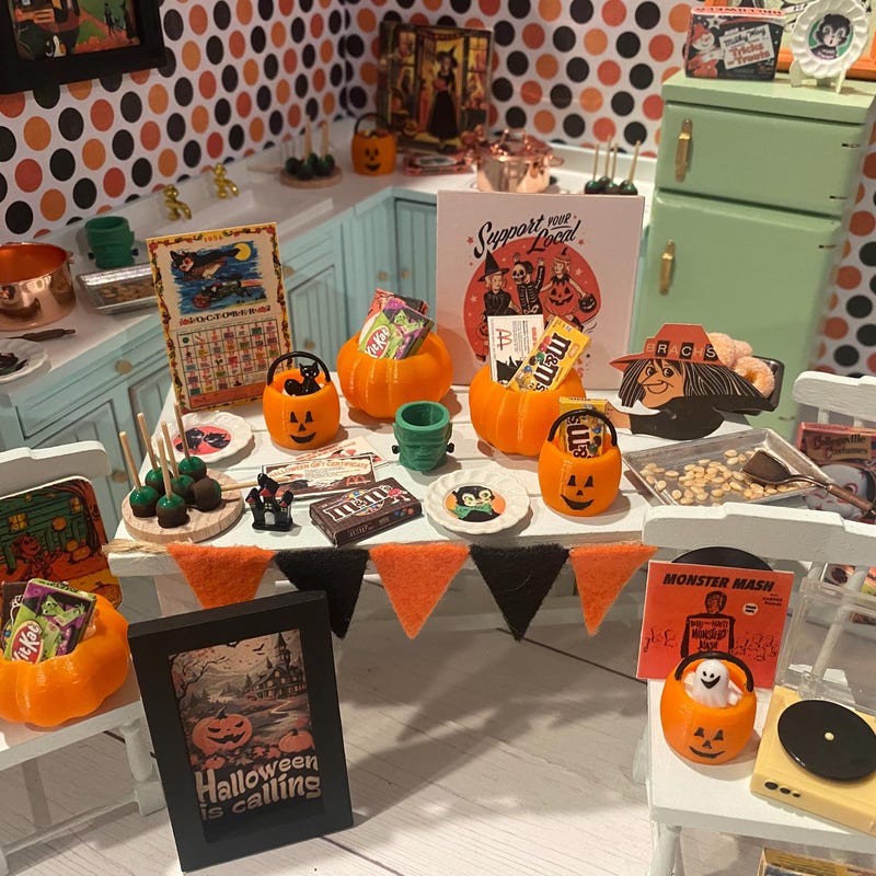 Halloween Miniatures - Etsy