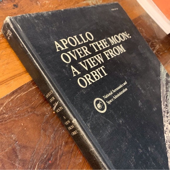 Apollo Over the Moon: A View From Orbit Harold Masursky 1978 ...