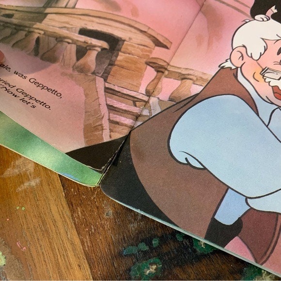 Walt Disneys Pinocchio a Golden Super Shape Book 1988 / Softcover - Etsy